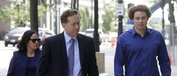 Marcus Hutchins không bị phạt tù sau cáo buộc viết và phát tán mã độc ...